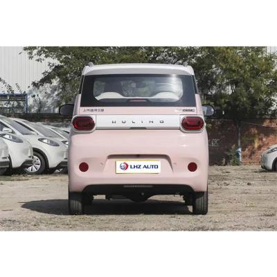 Cina 2024 Wuling Hongguang Mini EV 120km di autonomia 2 porte 4 posti Opzionale velocità massima 100 Km/h in vendita
