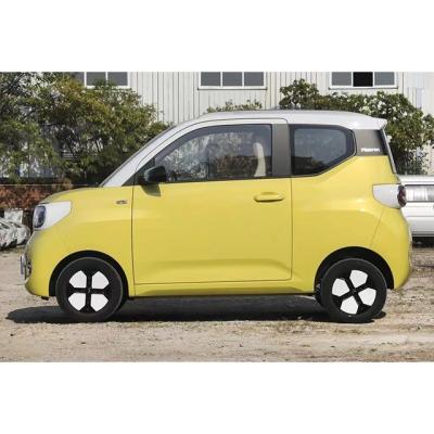 Cina Volante sinistro Wuling Hongguang Mini EV con batteria da 13,8kwh e autonomia da 120 km in vendita