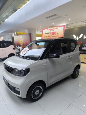 Cina Guida sinistra Mini auto elettrica Wuling con velocità massima di 100 Km/h e 4 posti a sedere 120km in vendita
