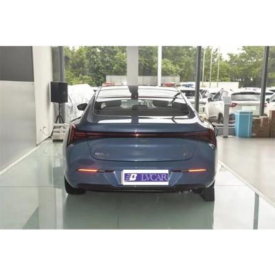 Cina Nezha S Il veicolo elettrico 2024 con sistema di intrattenimento auto e caratteristiche avanzate in vendita