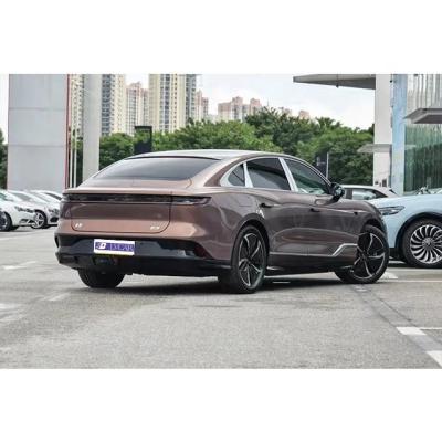 Cina Introduzione della Voyah Chasing Light Una berlina da 5 porte da 5 posti con una capacità motore da 4,1 a 6 litri in vendita