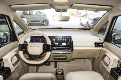 Cina Touch Screen Wuling Baojun Quattro porte Cinque posti Veicolo energetico con 4 cambio in avanti in vendita