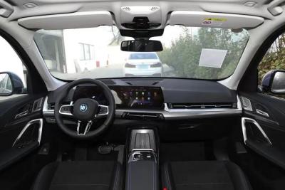 Cina BMW Ix1 Pure Electric LED Leather Dark Multi-function SUV Base ruota 2500-3000mm ACC Legatura di alluminio automatica in vendita
