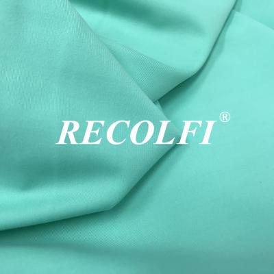 中国 リサイクルされたプラスチック固体明白な色から作られる優秀な回復Activewear 販売のため