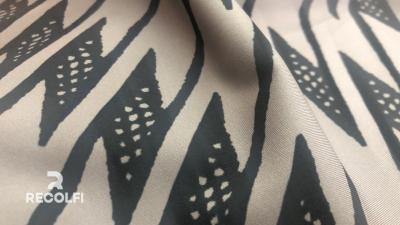 Cina Il filo di ordito su ordinazione di stampa REPREVE della carta di trasferimento ha tricottato il tessuto per il Activewear in vendita