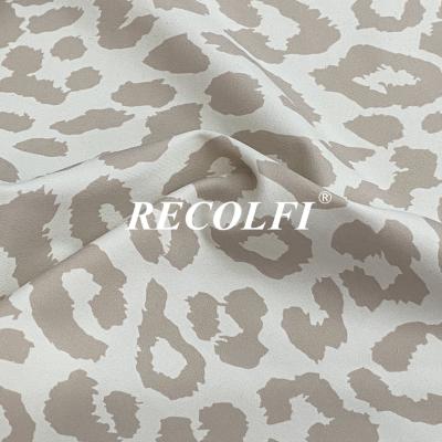 Cina Il Activewear respirabile tricotta liberamente l'usura di yoga di Athleisure di stampa a colori del tessuto in vendita