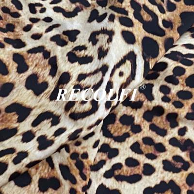 China Gerecycleerde Nylon Spandex de Stoffen Duurzame Beenkappen die van Activewear Slijtage cirkelen Te koop