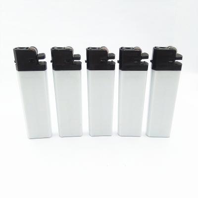 Cina Fumatore Disposable Flint Lighter Dy-F6 Modello Cappuccio Esagonale con Opzione OEM in vendita