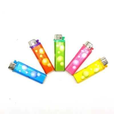 Cina 7.7*2.37*1.2 CM Flint Wheel Cigarette Lighter con funzionalità elettronica in vendita