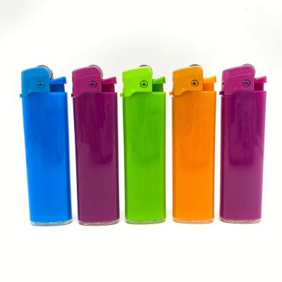 Cina Accendino di pietra ricaricabile monouso di plastica Accendino a gas per sigarette N.W/G.W 17/18 kg in vendita