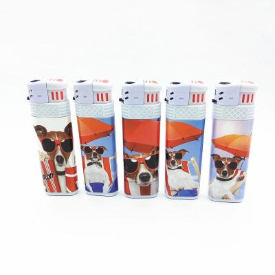 China Moderno Custom Windproof Gas Lighter personalização para a sua satisfação à venda