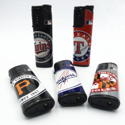 China Dongyi Windproof Lighter EUR Padrão Dy-F001 Pedido personalizado 8.11*2.49*1.32 CM à venda