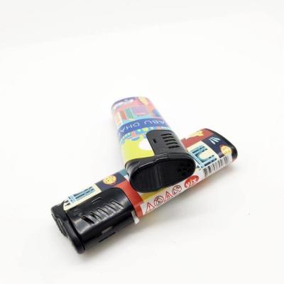Cina 81 mm di lunghezza accendino elettrico a prova di vento per il fumo con logo e modello personalizzati DY-F001 in vendita