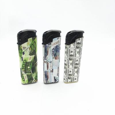 中国 8.2*2.6*1.14CM プラスチックの葉巻点灯器 宣伝用 ギフト 充填可能/使い捨て 販売のため