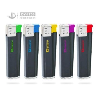 Cina 8.1*2.24*8.1CM Personalizzabile Dy-1703 Cinque colori Unico accenditore di plastica in vendita