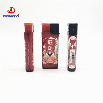 Cina Logo personalizzato accendino di sigaretta di plastica ricaricabile accenditori a gas accenditori convenienti in vendita