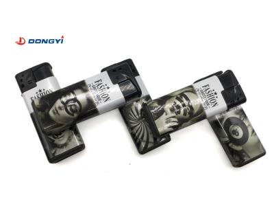 Cina Accendino a prova di vento elettrico monouso per EUR e USB Personalizzazione Moda classica in vendita