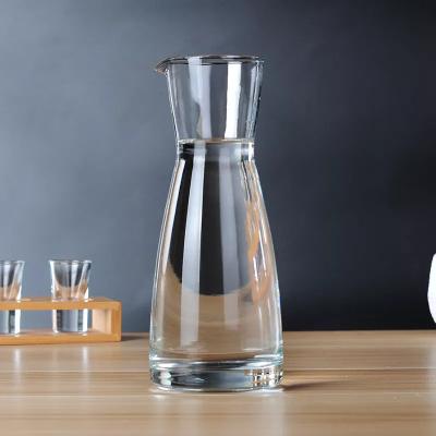 China Wine Decanter Tall Slim Glass Carafe Decanter Wine Set for Gift for sale