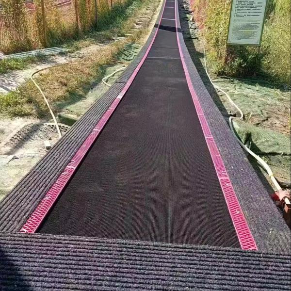 Quality Rough Top Rubber Conveyor Belt For Outdoor Use In Ski Resorts And Magic Carpets for sale