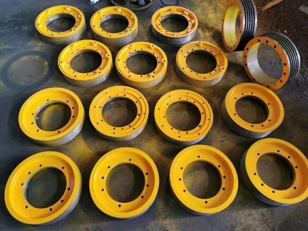 Quality Elevator Traction Wheel Deflector Sheave Customizable Cast Traction Pulley For for sale