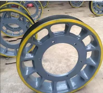 Quality Cast Iron Elevator Guide Wheel Elevator Traction Pulley Deflector Sheave Rope for sale