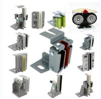 China Elevator Guide Shoes Sliding and Roller Type for 10mm to 16mm Guide Rails for sale