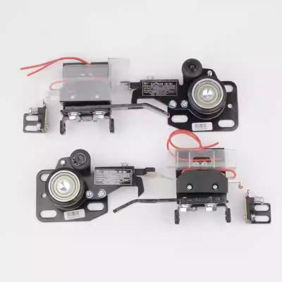 China Modern Lift Door Lock Device FEL-161A Contact Hook Opening Elevator Parts for sale