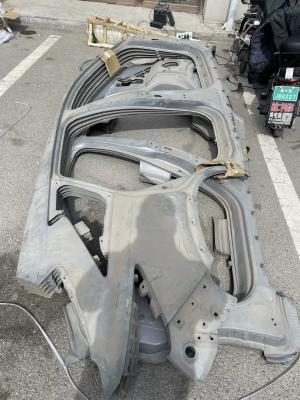 China Infiniti QX50 2019 Body Sheet Metal Side Panel Assembly with Primer Some Doors Need Repair for sale