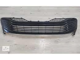 China 2018-2019 Camry Barra delantera debajo de la red media Barra delantera debajo de la rejilla del radiador OEM53102-33150 en venta