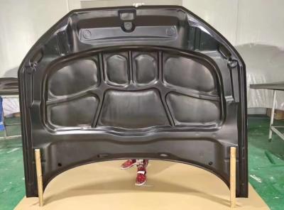 Cina Copertura in fibra di carbonio a buco modificato adatta per Audi A4B9 A4L RS4S4 Hood 3K Twill Weave in vendita