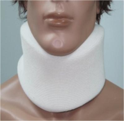 China Colar cervical do apoio do pescoço da espuma macia confortável do CS -01 para a leve extensão Hyper à venda