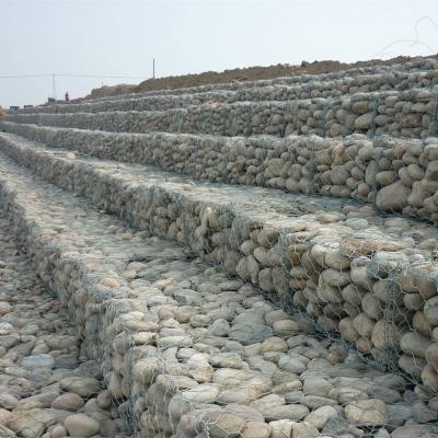 China 2.7mm Woven Gabion Baskets Heavy Galvanized Hexagonal Retaining Wall Design for sale