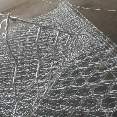 China Шестиугольное заполненное утесом окунутое горячее корзин Gabion гальванизировало for sale