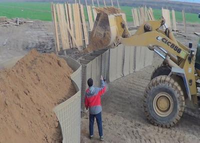 China 2x1x1 mesh Gabion Hoog beveiligde opvouwbare militaire barrières Containermuren voor bunkers for sale