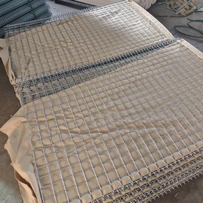 China Defensive Barrier Retaining Wall 4mm 5mm Galvanized Wire Welded Safety Defensive Barriers for sale