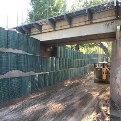 China MIL1 1.37m High Welded Gabion Hesco Barrier For Property Protection Retaining Wall for sale