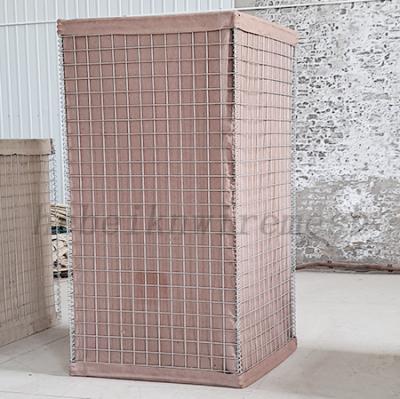 China Hot Sale Galvanized Welded Mesh Gabion Box Defensive Barrier From China for sale
