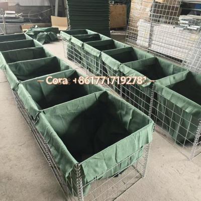 China Hot Dip Galvanised Welded Mesh Box Lined With 300GSM Noe- Woven Geotextile For Defensive Barrier for sale
