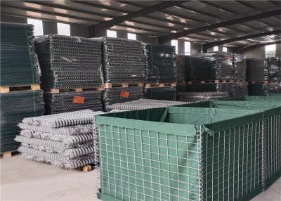 中国 ミル1 Hescoの要塞の壁3" X 3"網の穴5mmの直径 販売のため