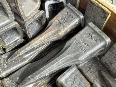 China 1U3352 Tooth Point  Front End Loader  Backhoe Forged Rock Mini Excavator Bucket Teeth for sale