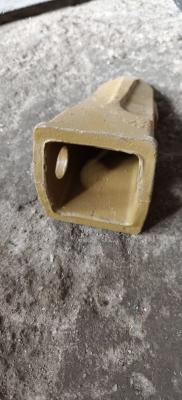 China Excavator Bucket Tooth PC200 19570 Bucket Teeth Lock Pin Excavator Ground Engaging Tools for sale
