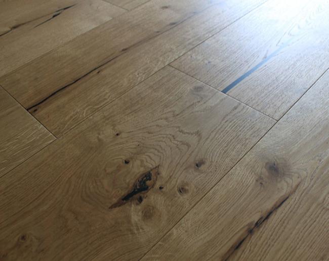 Natural Oiled Oak Engineered Wood Flooring sample