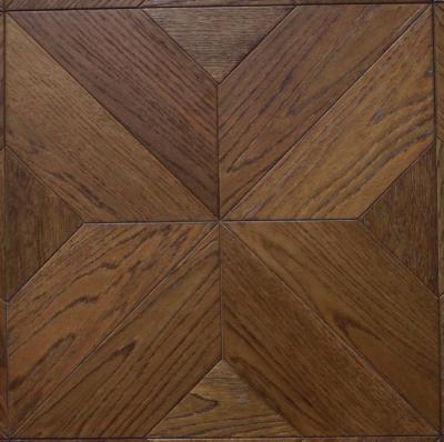 Chine Le chêne blanc a machiné le plancher en bois de dalles de parquet avec différente souillée et des prix concurrentiels à vendre