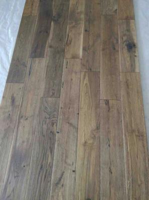China suelo rústico de madera de roble del grado en venta