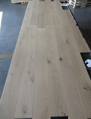 China 3 Layers European Oak Engineered Wood Flooring with Invisible Lacquer in 1900 x 190 x 15/4MM for sale
