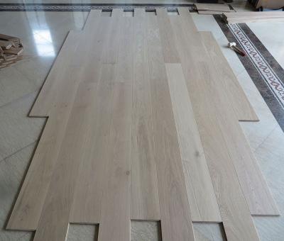 China Selected Grade Oak Engineered Hardwood Flooring To USA, Invisible Natural Color en venta