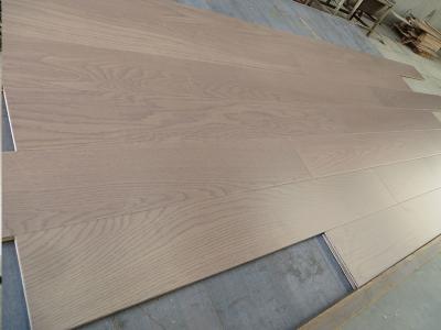 China suelo dirigido roble ruso de la madera dura de la anti-termita--Grado del AB en venta