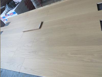 China American White Oak engineered flooring with selected A/B grade. light stained for different designs for sale