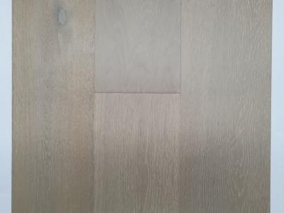 China Selected Grade Russian White Oak Engineered Hardwood Flooring To USA for sale