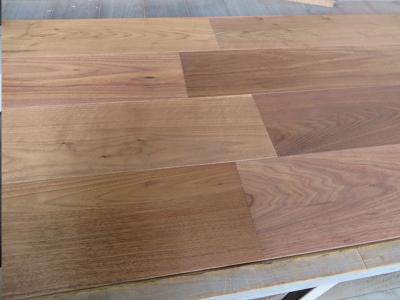 China natural oiled American walnut multi layers engineered wood floors for sale